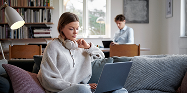 Contact | Phone support | Online service | Vattenfall