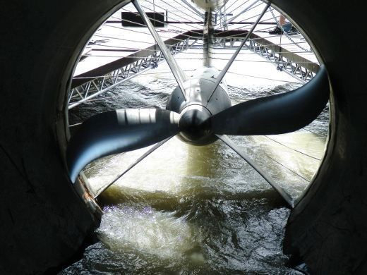 Strom-Bojen: erneuerbare Energie durch Wasserkraft I Vattenfall